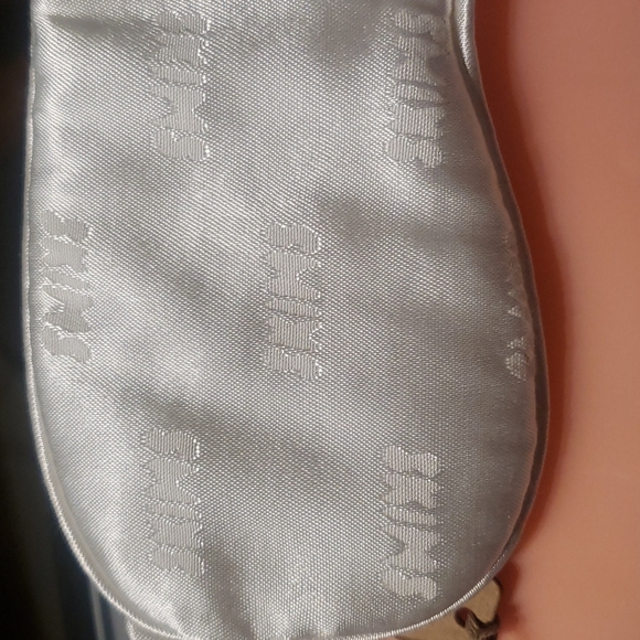 SKIMS | Accessories | Skims White Satin Jacquard Sleep Mask | Poshmark